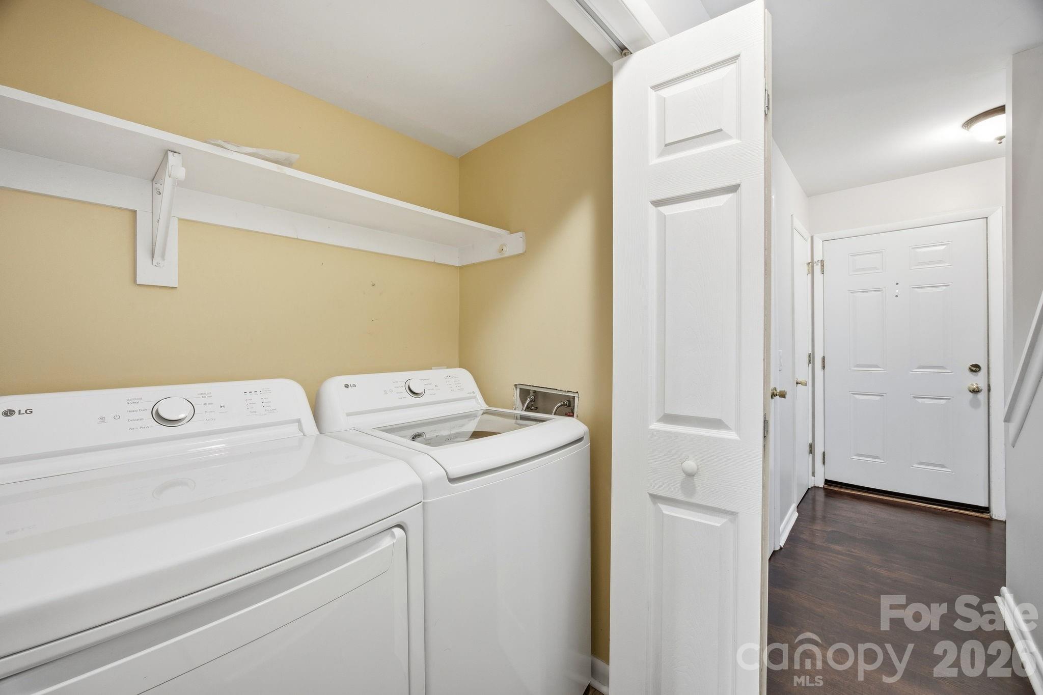 Photo 12 of 3132 Heathstead Place, Charlotte, NC