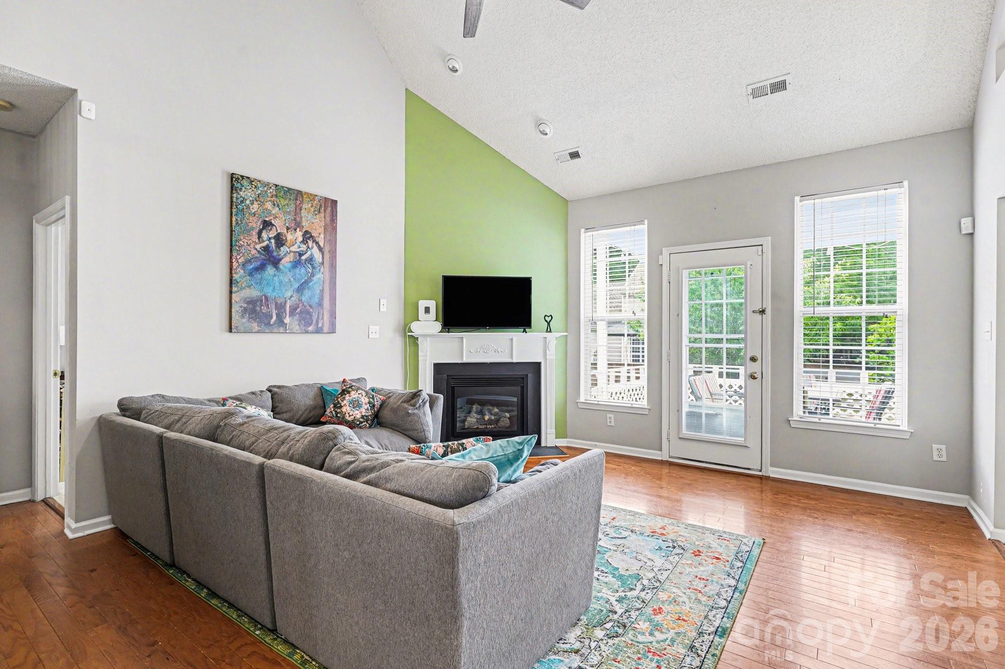 Photo 3 of 10027 Brawley Lane, Charlotte, NC