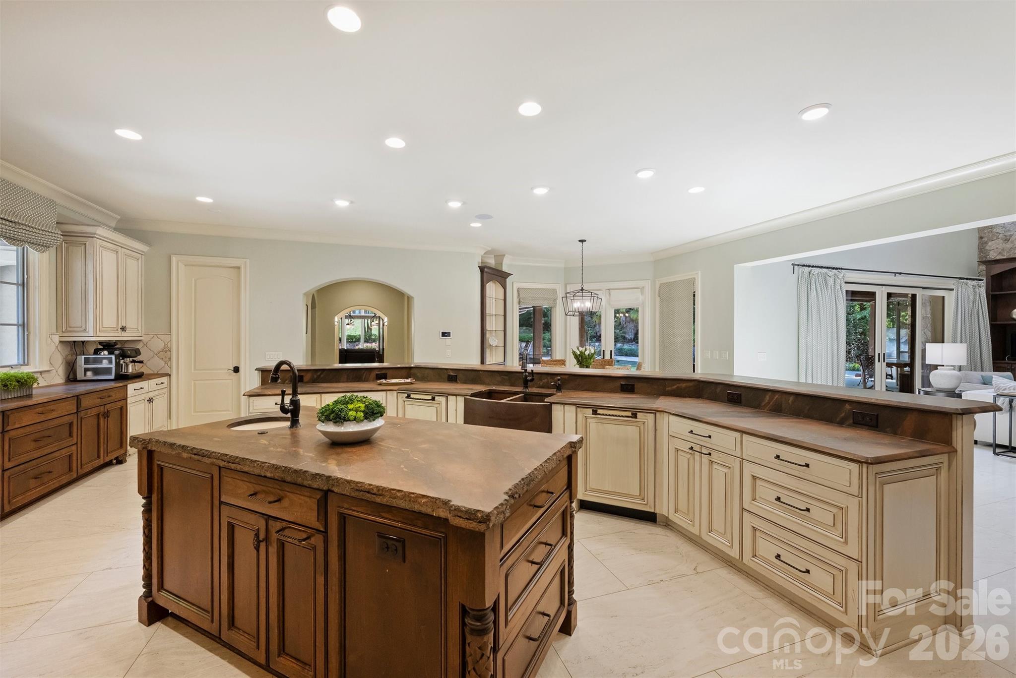 Photo 14 of 4901 Carmel Park Drive, Charlotte, NC