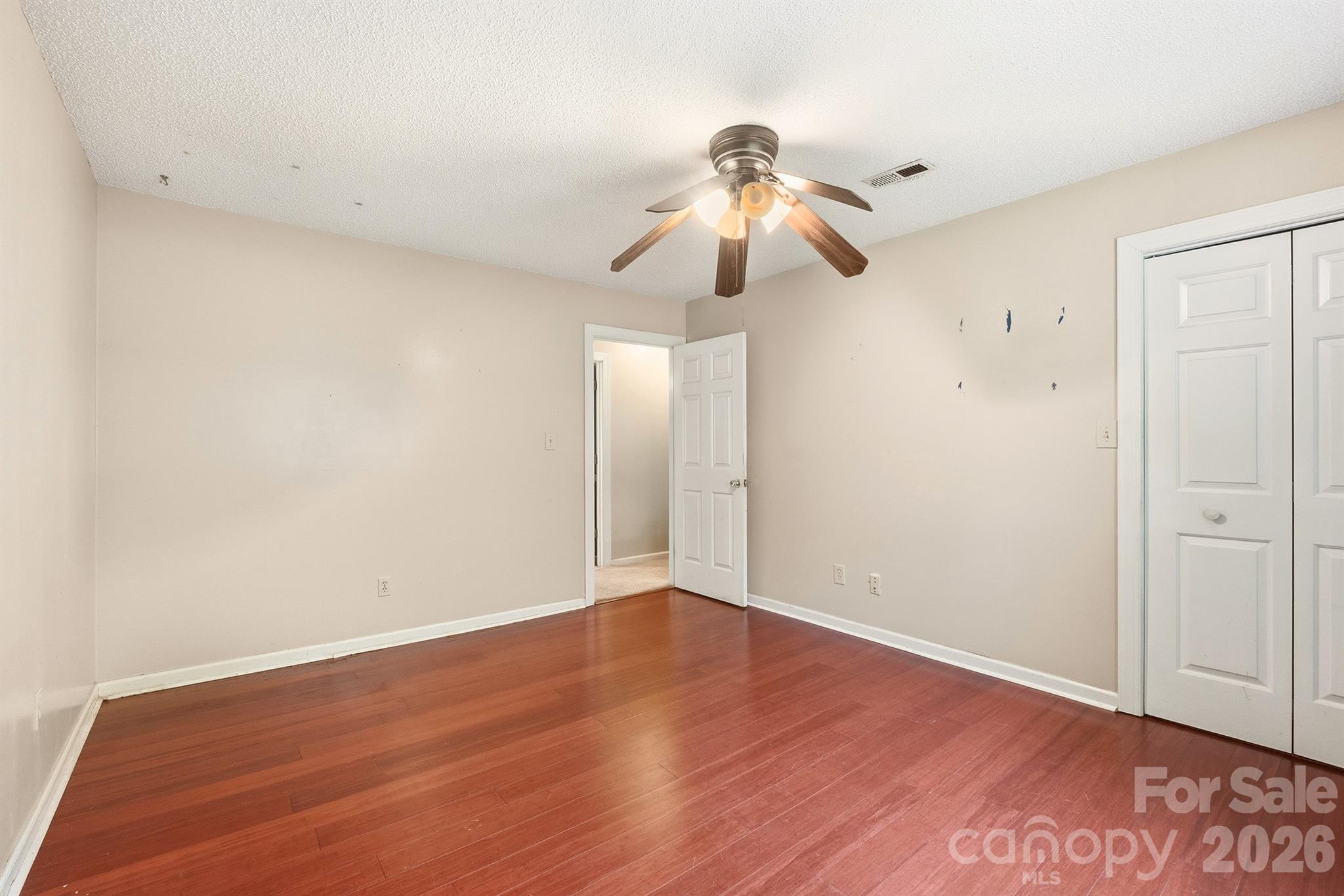1227 Shirebourn None, Hickory, NC - photo 36 of 48