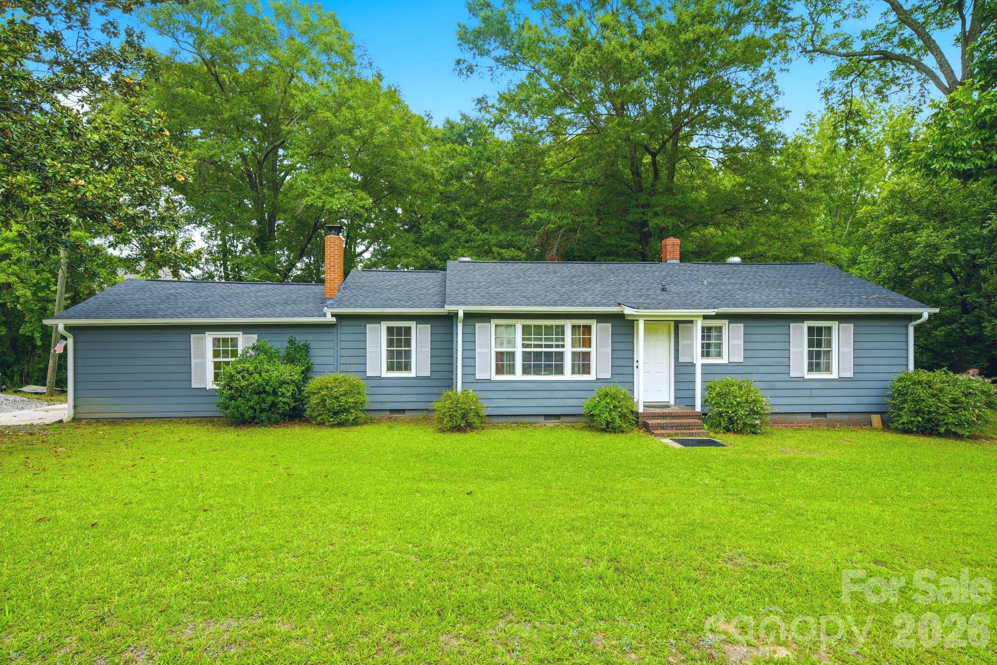 Home for sale at 2190 Dobys Bridge Road, Fort Mill, SC — photo 1 of 42