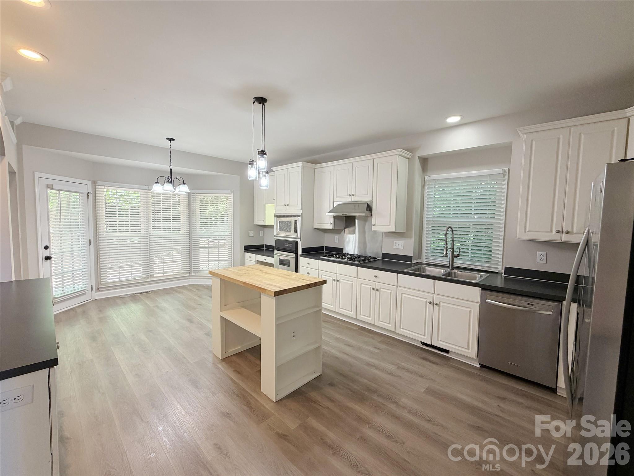 6000 Hunter Lane, Matthews, NC - photo 9 of 49