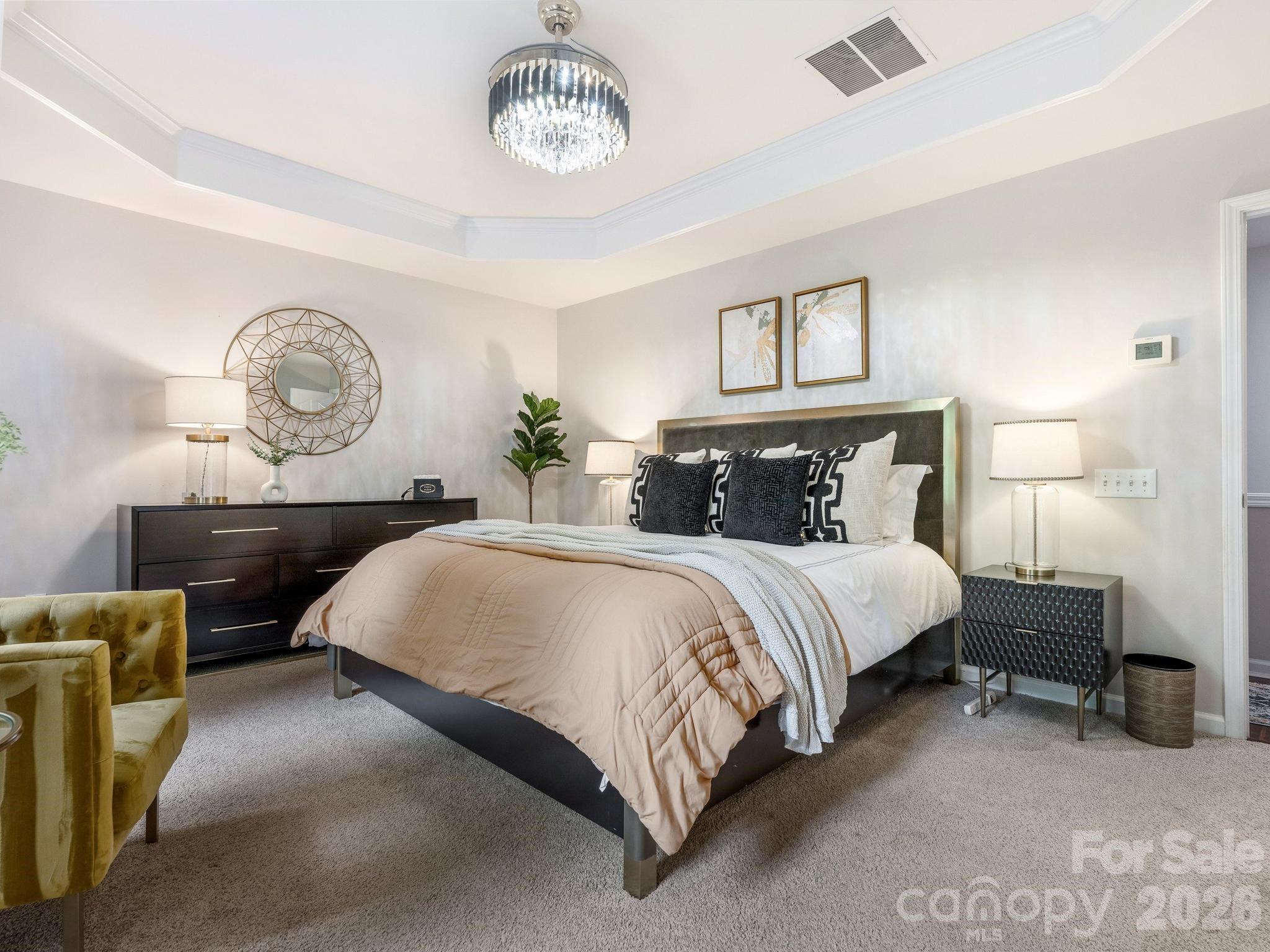 Photo 18 of 6807 Guinevere Drive, Charlotte, NC