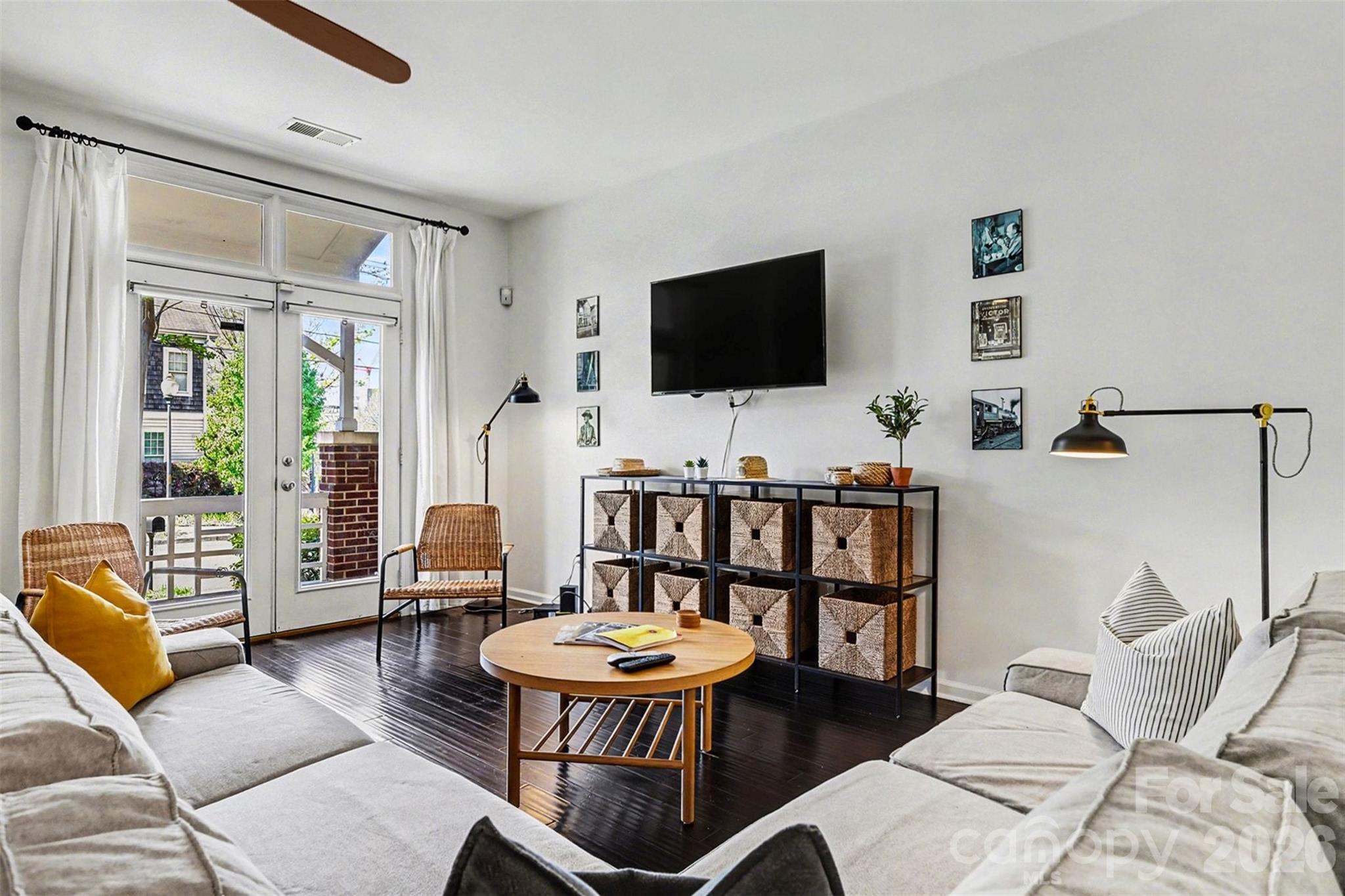 Photo 13 of 703 E 8th Street, Charlotte, NC