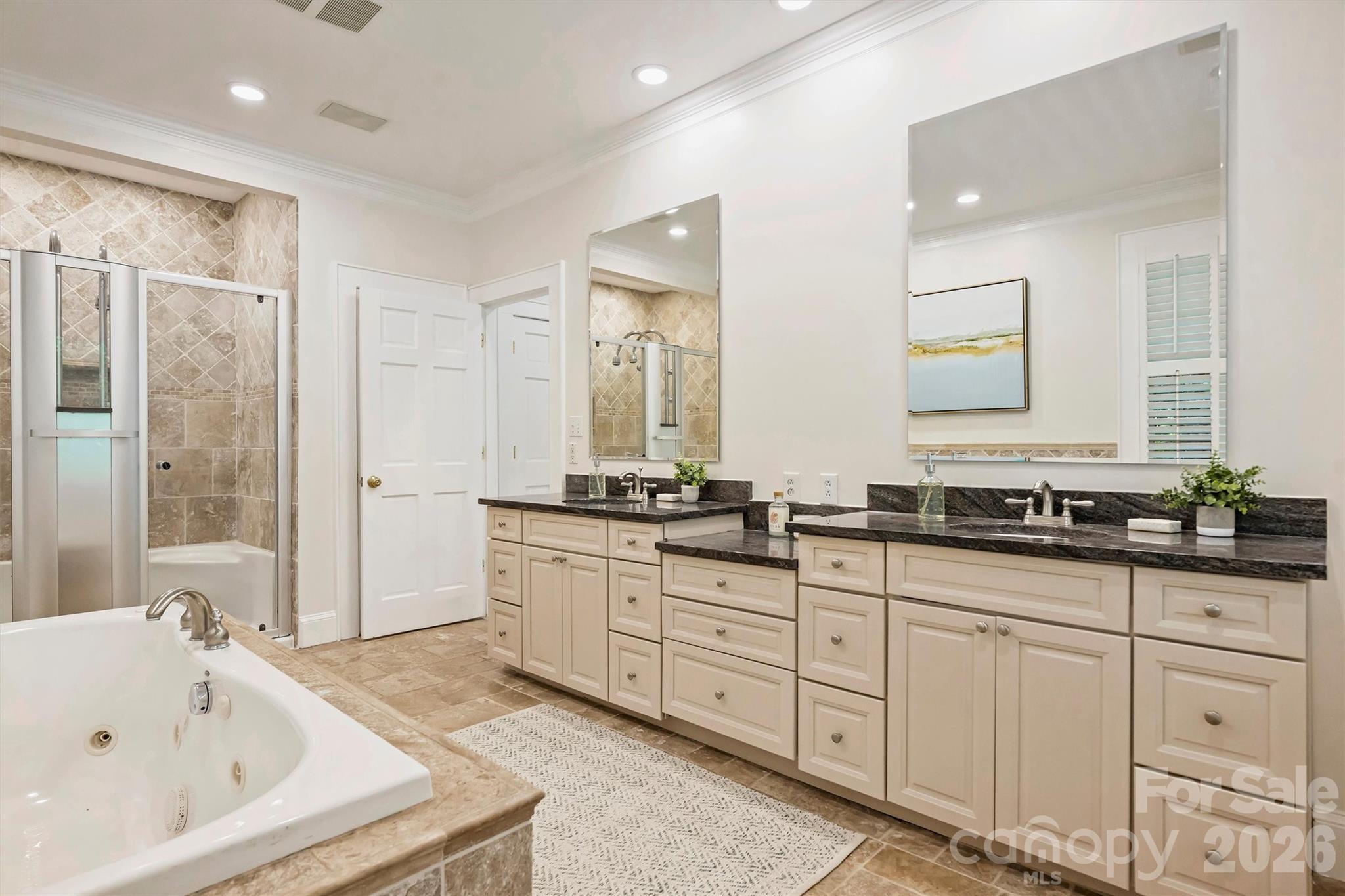 Photo 32 of 2126 Dilworth Road E, Charlotte, NC