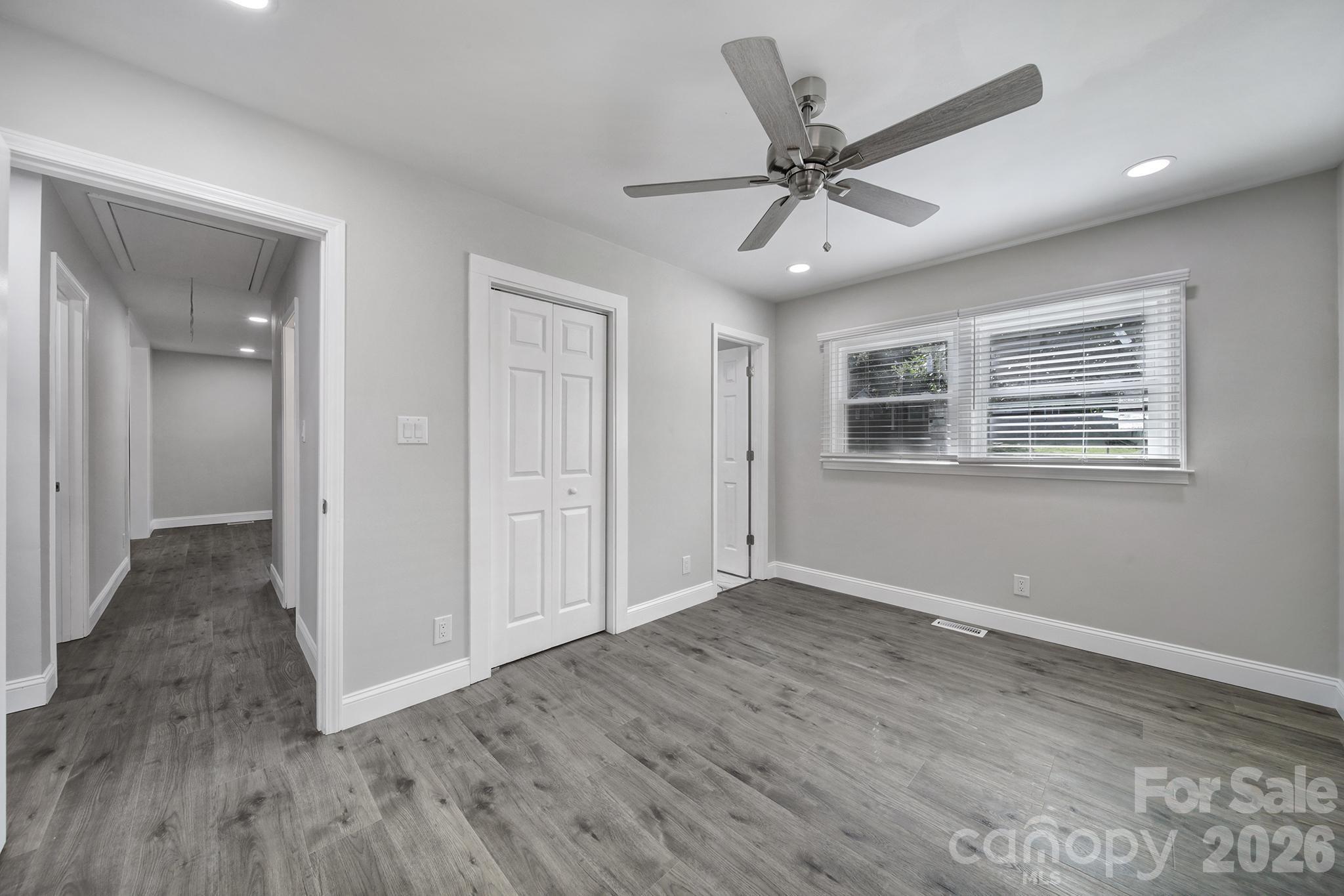 Home for sale at 1801 Dallas Avenue, Charlotte, NC — photo 9 of 34