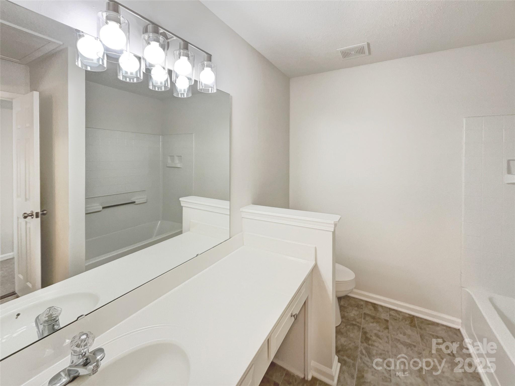 Photo 12 of 9028 Four Mile Creek Road, Charlotte, NC