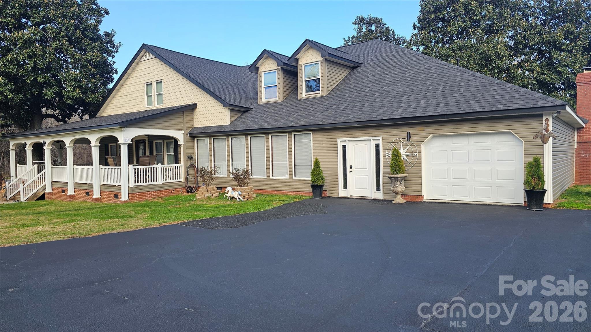Photo 3 of 1310 Main Street E, Locust, NC