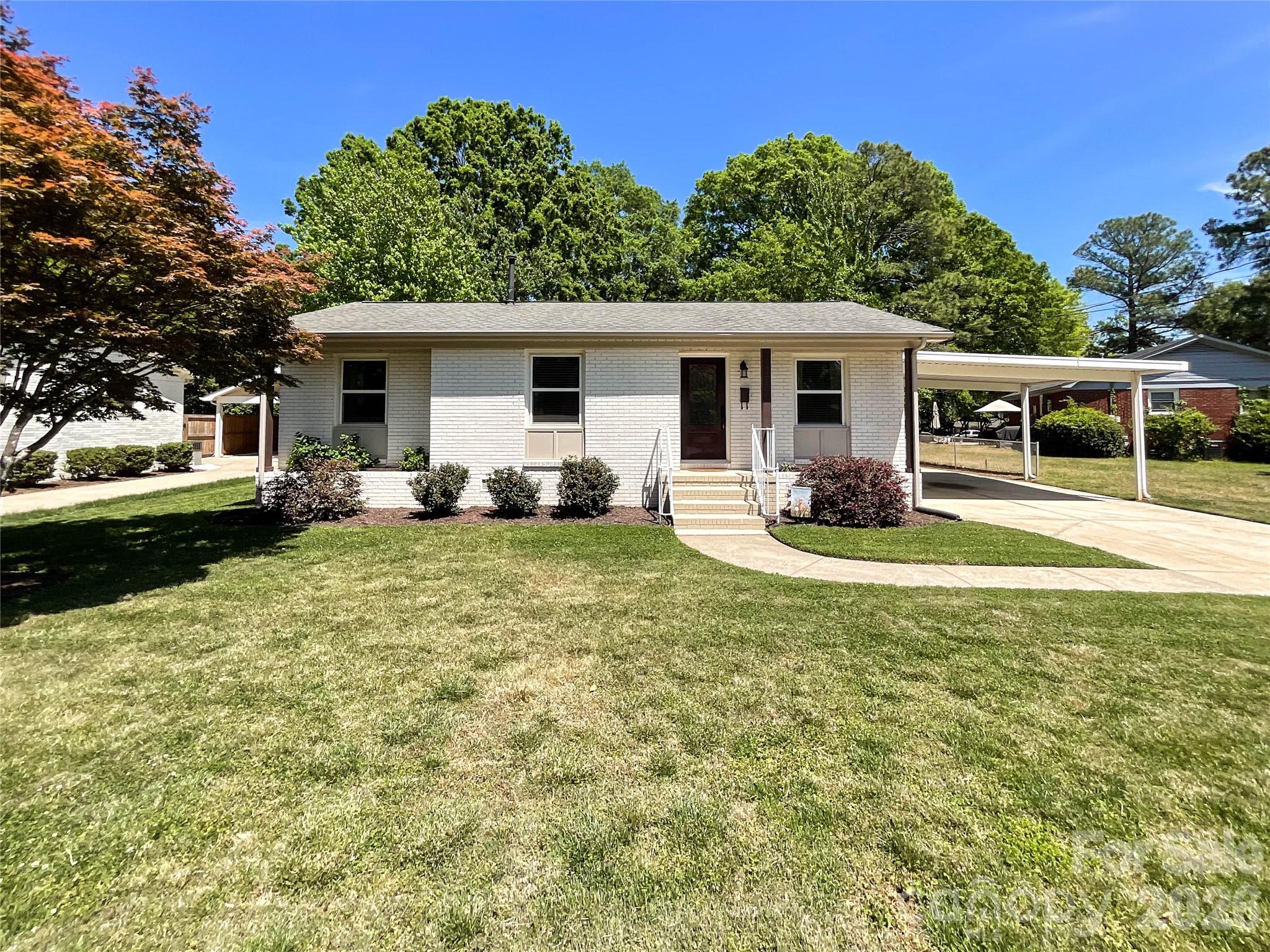 Exterior of 3827 Topsfield Road, Charlotte, NC