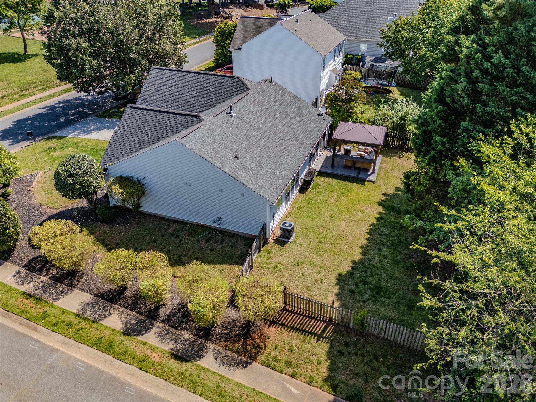 9400 Shepparton Drive, Huntersville, NC - photo 35 of 45