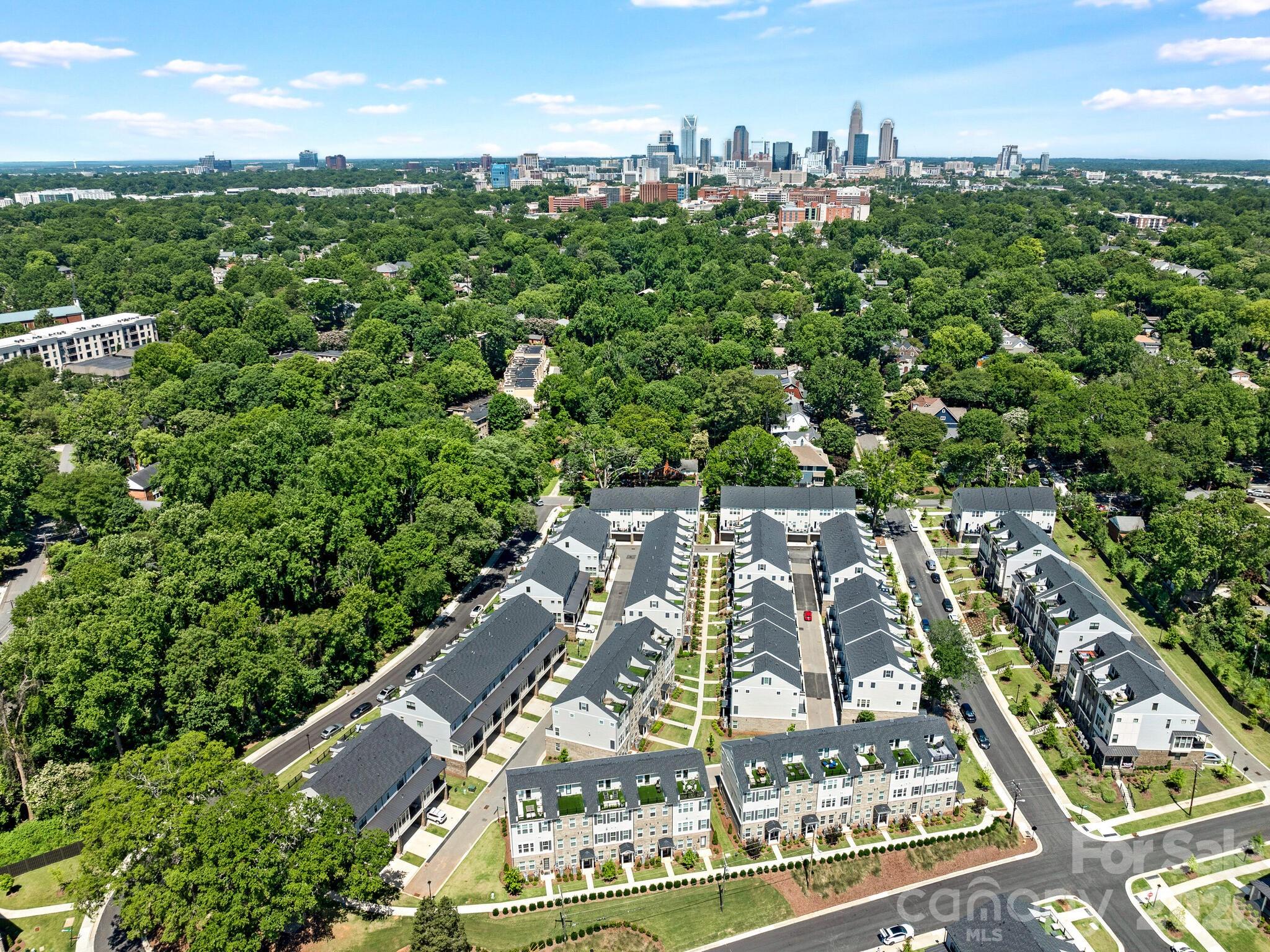 2555 Deacon Avenue, Charlotte, NC - photo 31 of 36