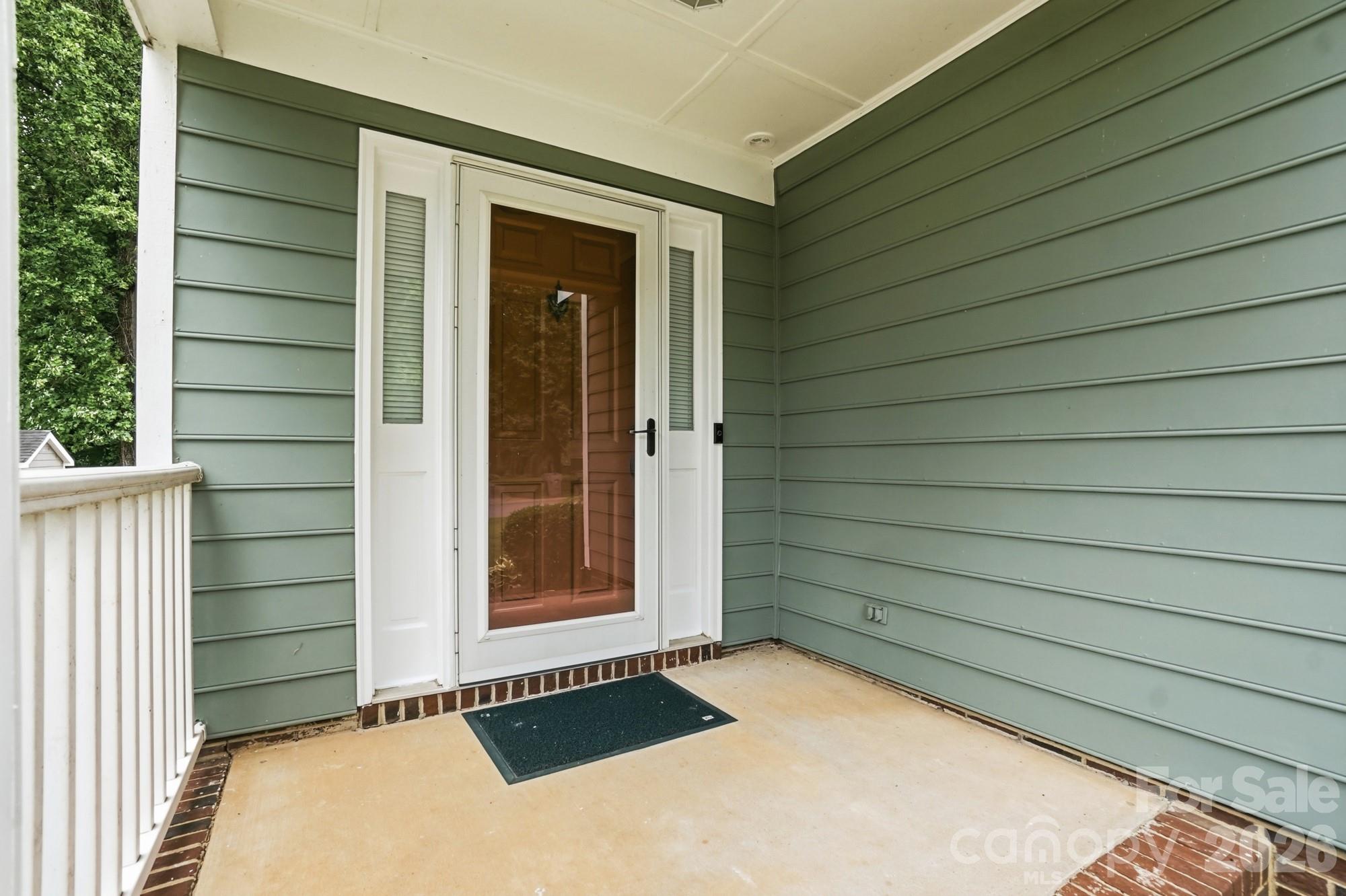 Photo 4 of 6000 Carriage Oaks Drive, Charlotte, NC