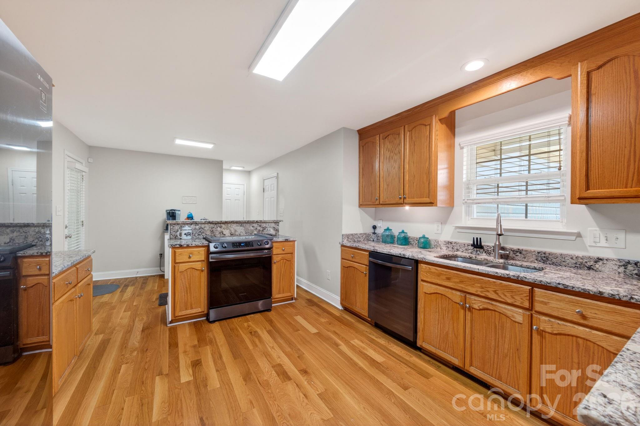 208 Deerfield Drive, Mount Holly, NC - photo 18 of 42
