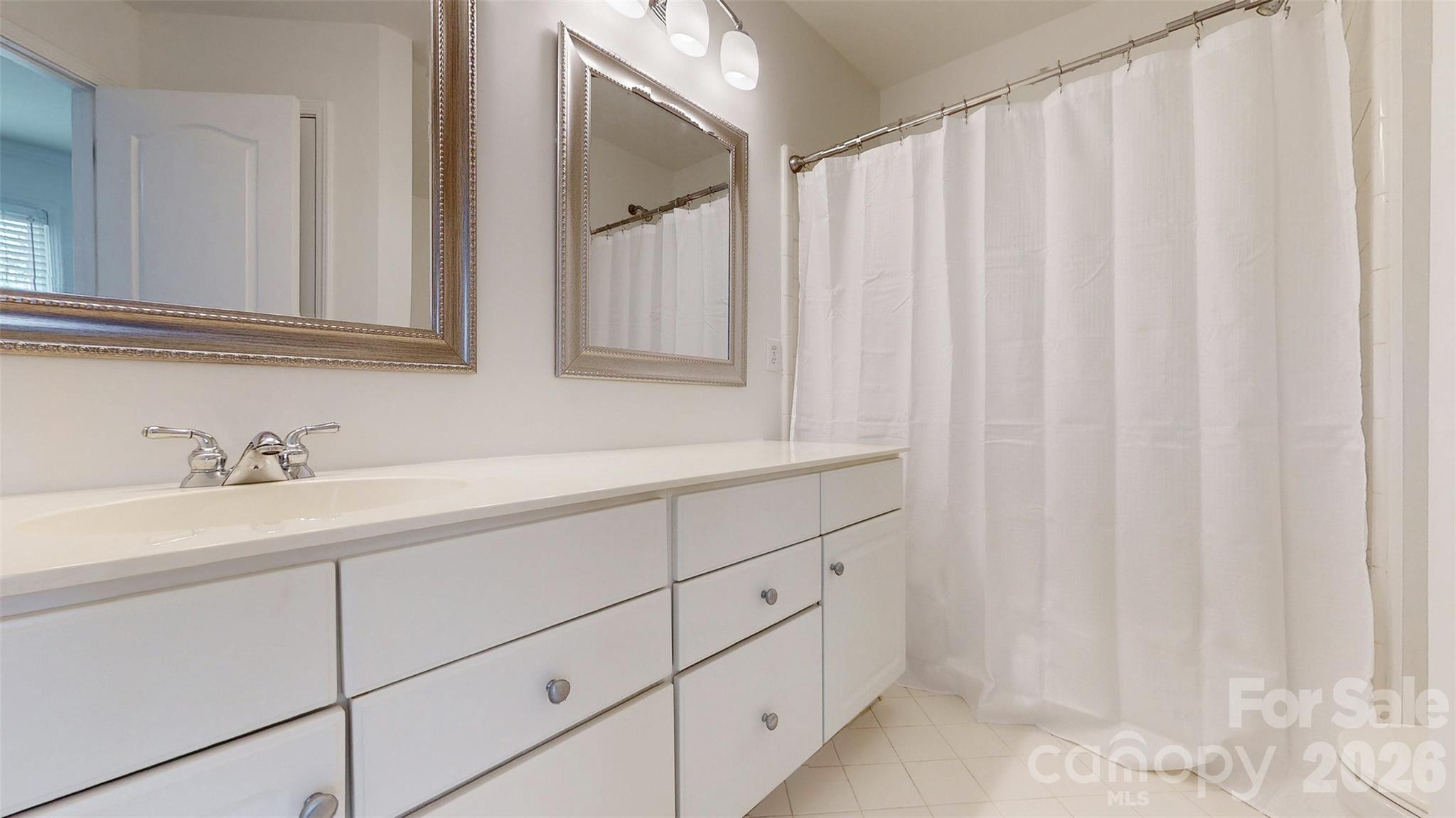 5423 Piper Glen Drive, Charlotte, NC - photo 29 of 42