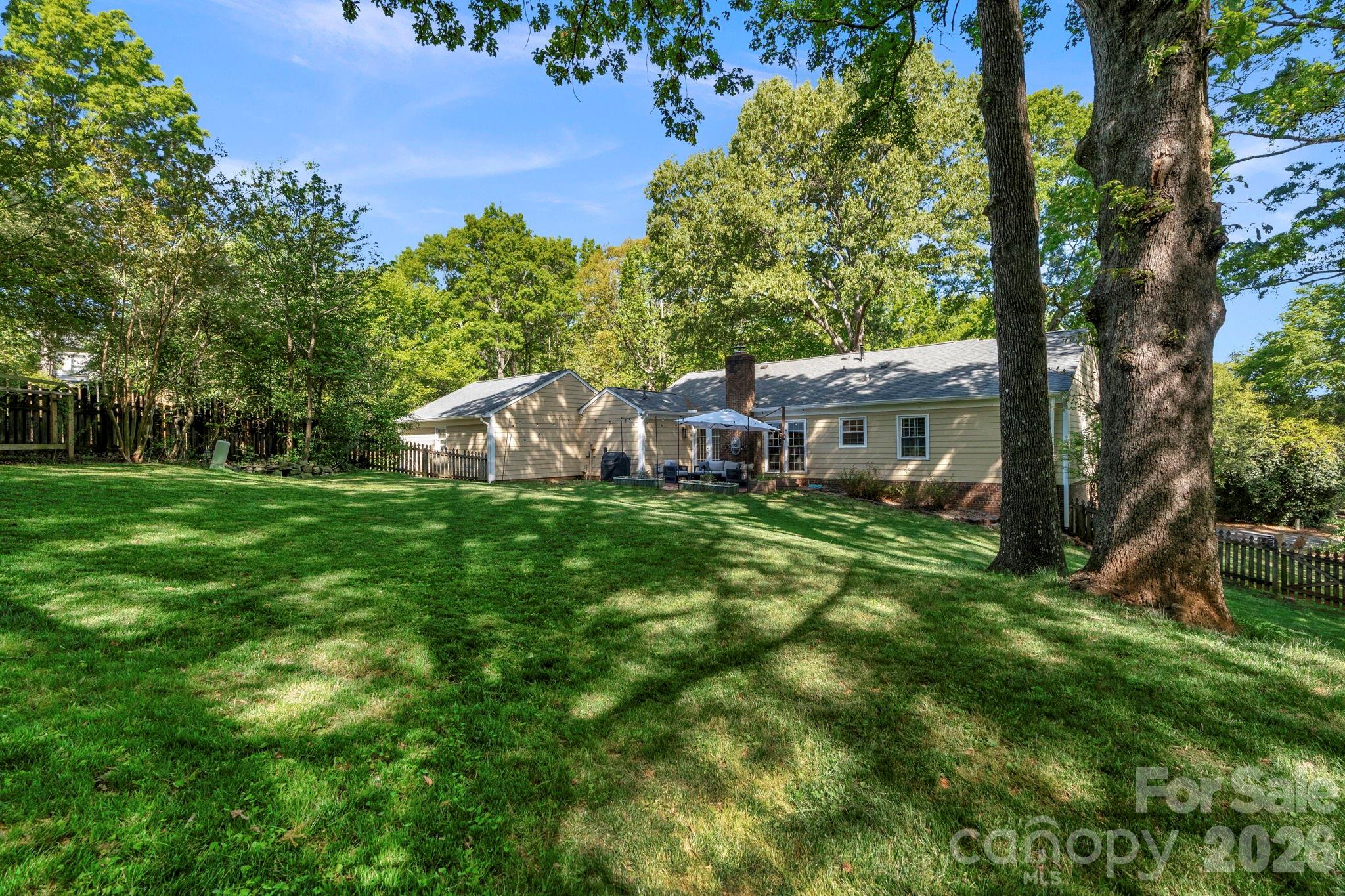 Photo 35 of 8633 Ducksbill Drive, Charlotte, NC