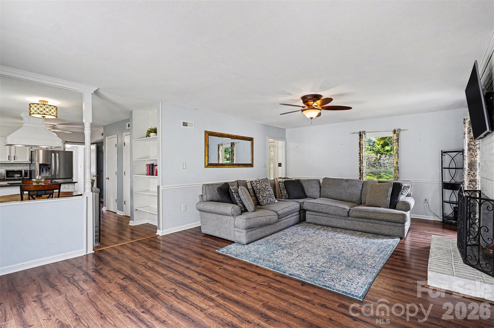Photo 2 of 630 Silversmith Drive, Charlotte, NC
