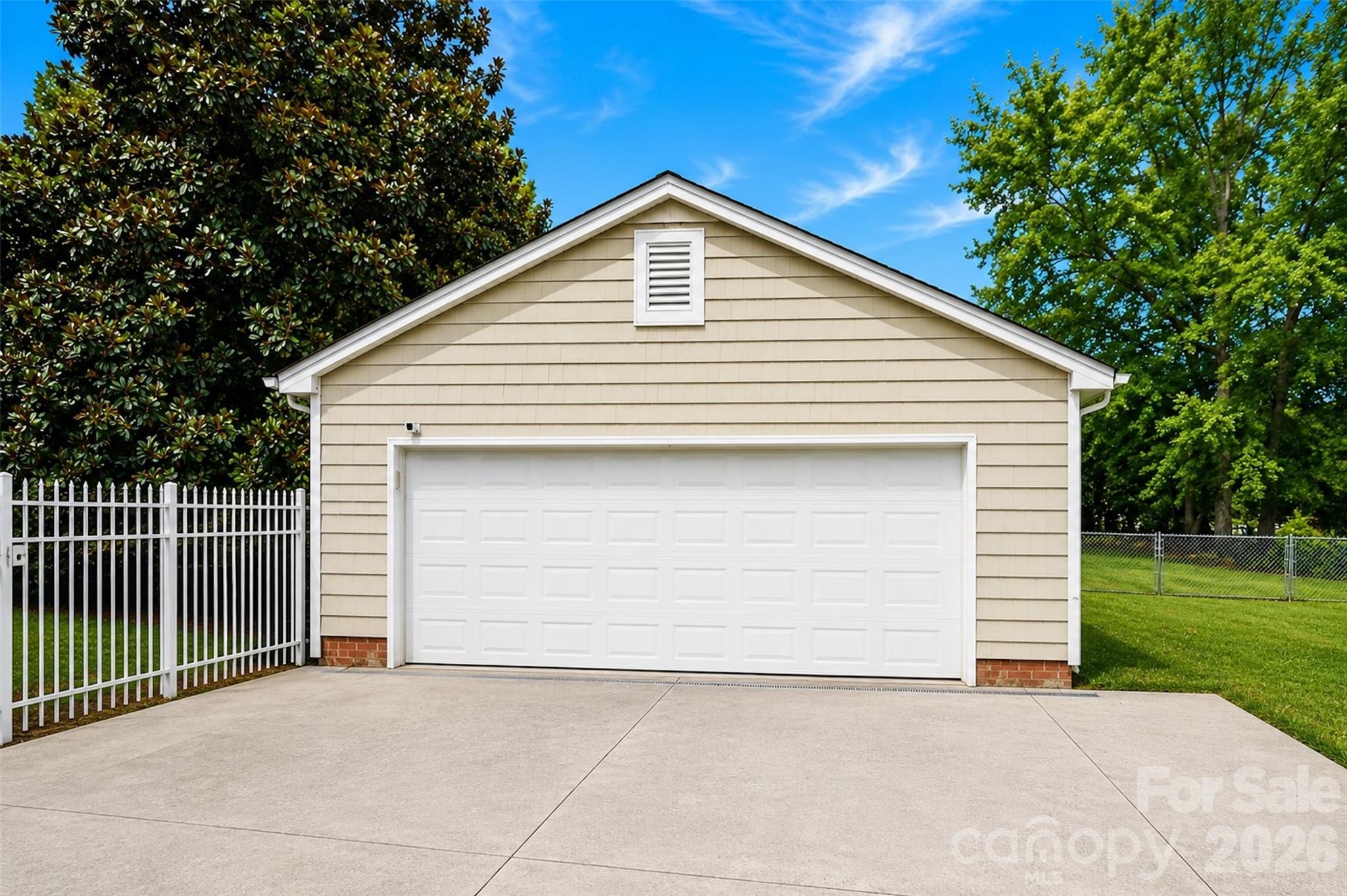 Photo 27 of 7904 Saddleview Court, Charlotte, NC