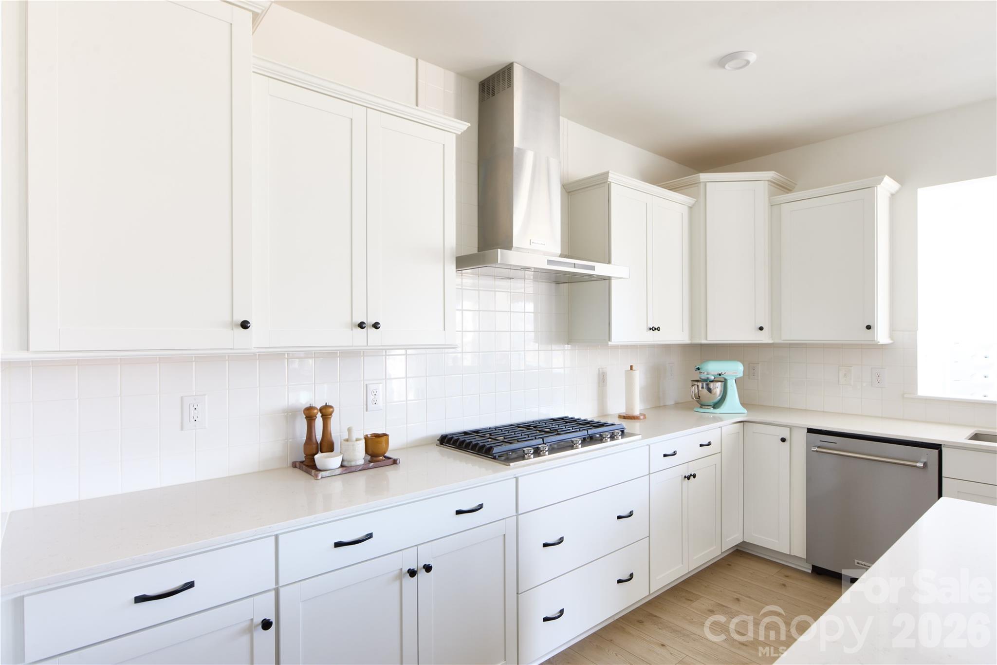 Photo 9 of 14125 Glaswick Drive, Charlotte, NC