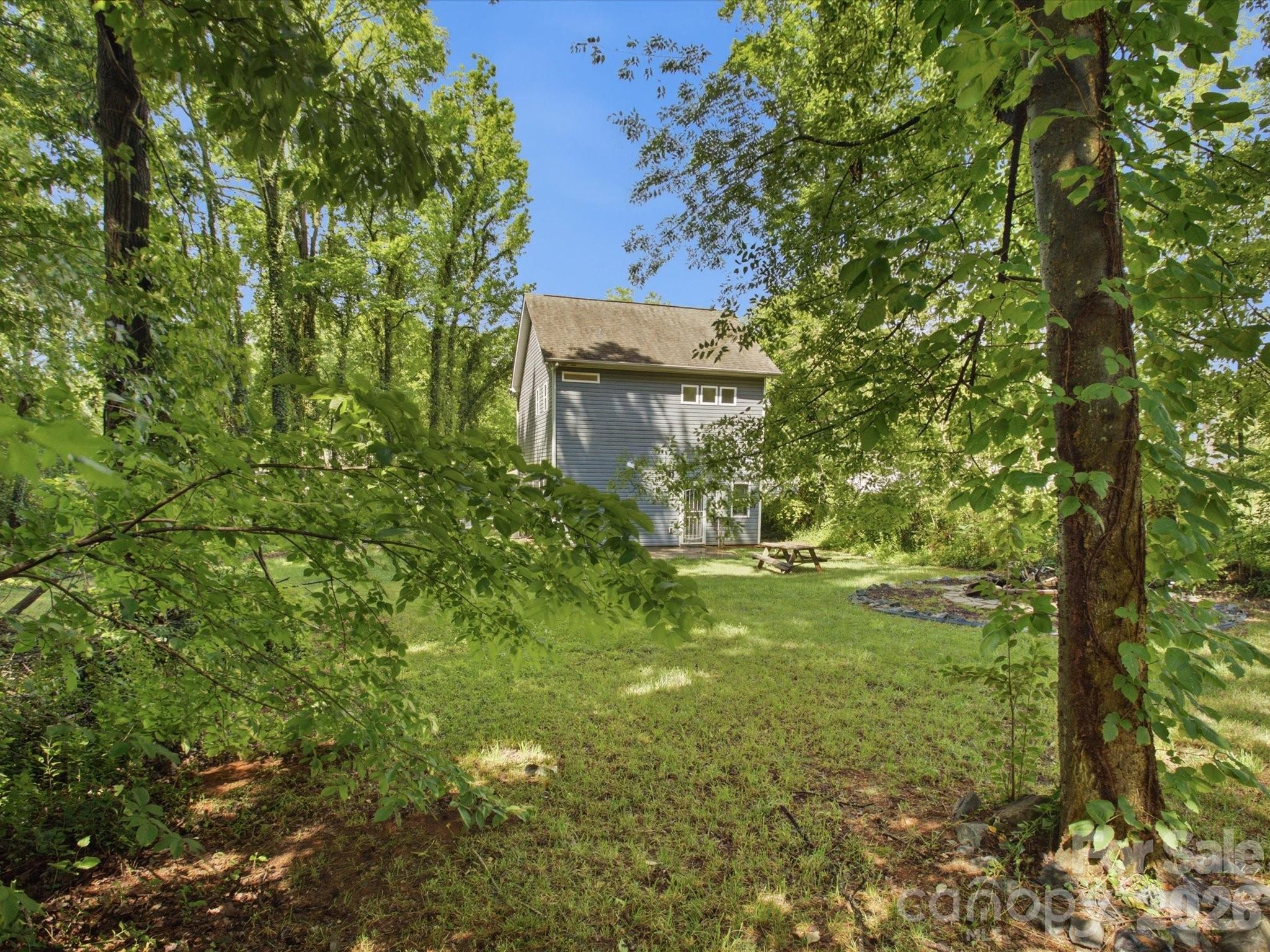 Home for sale at 1609 Ronald Street, Charlotte, NC — photo 24 of 25