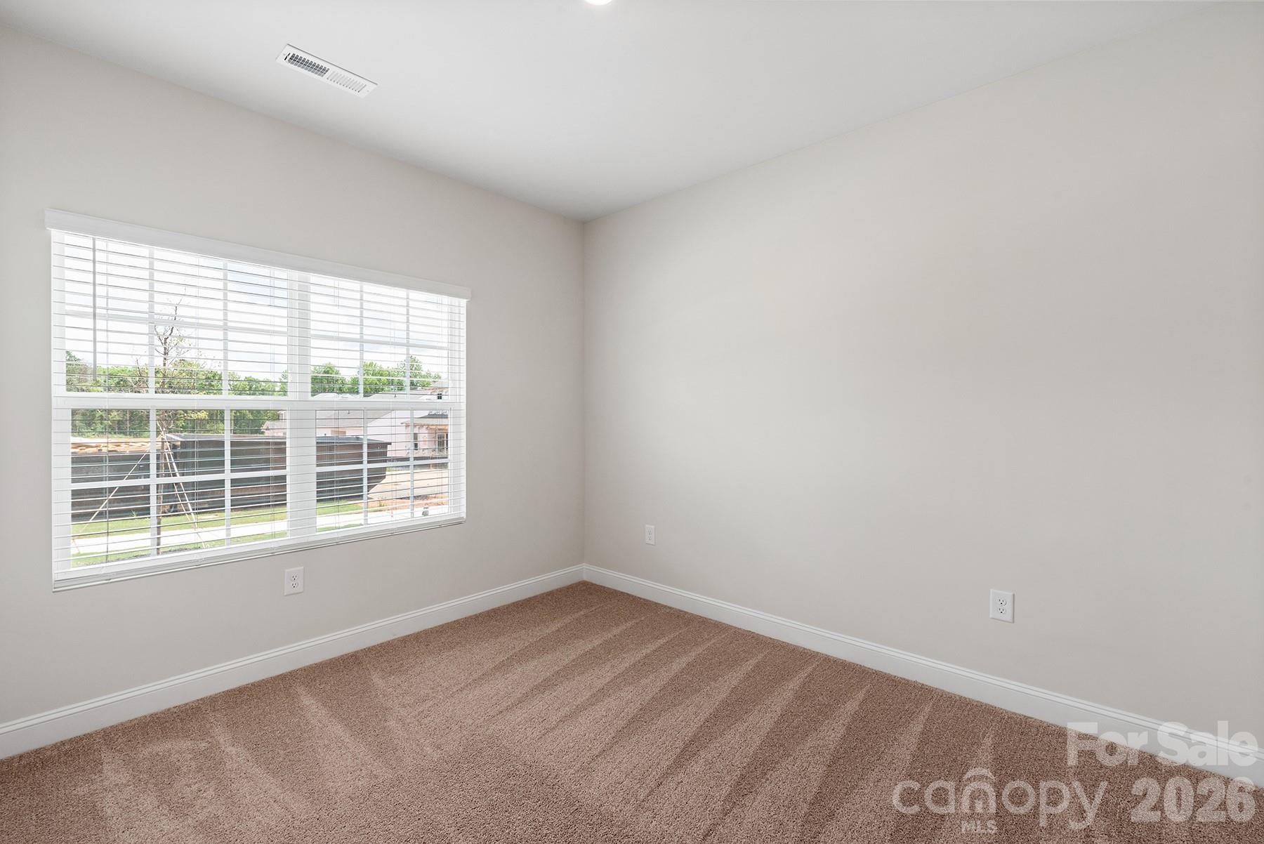 Photo 13 of 6718 Fairford Drive, Charlotte, NC