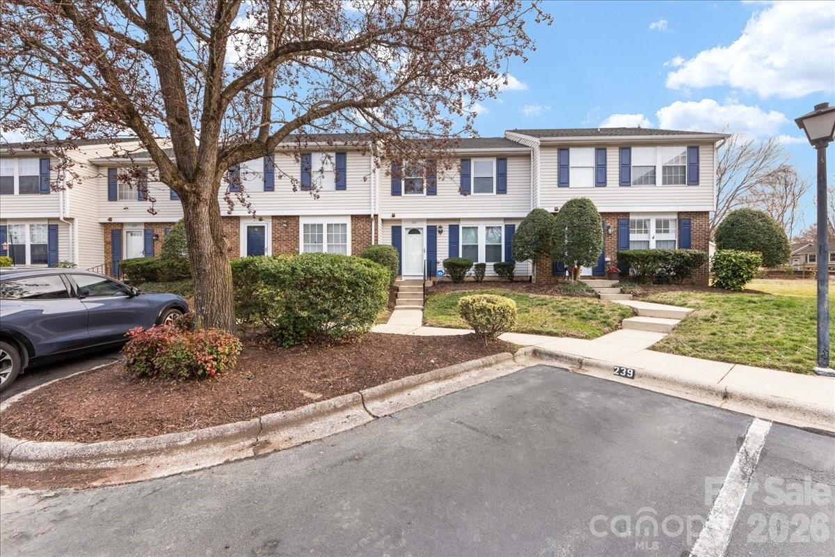 237 Water Oak Drive, Pineville, NC - photo 2 of 46