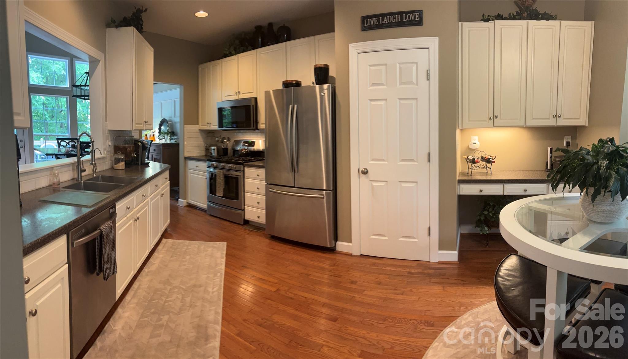 Photo 4 of 6116 Robley Tate Court, Charlotte, NC