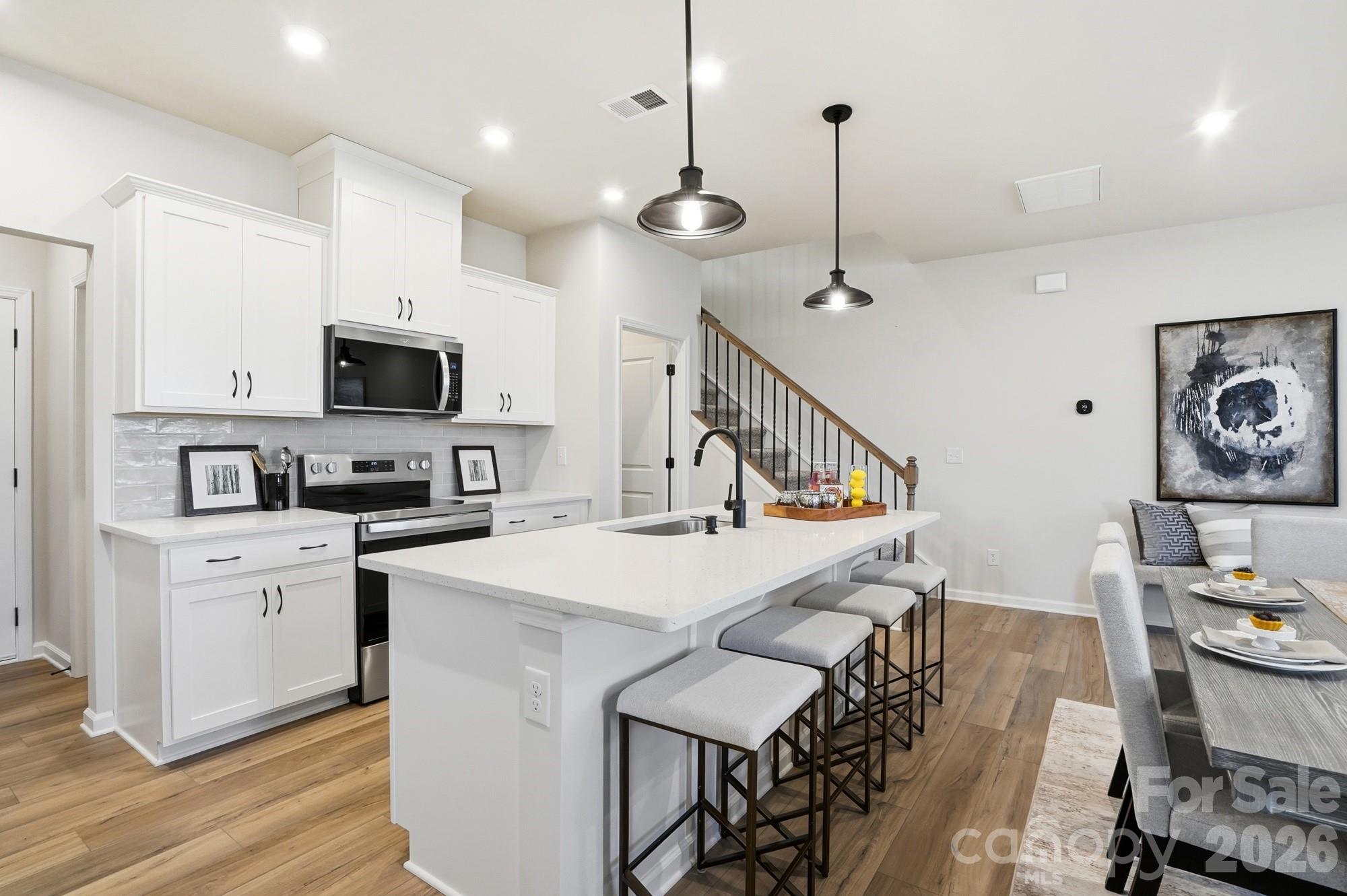 Photo 10 of 3800 Cheyney Park Drive, Charlotte, NC