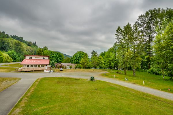 RV Campsites On the Skagit River - RV park for sale in Concrete, WA 578356