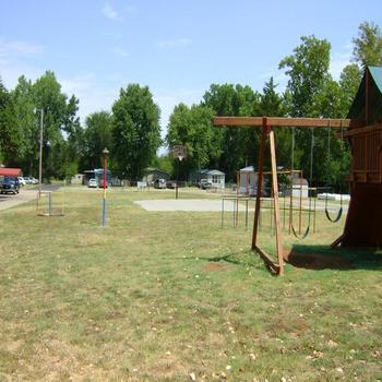 RV park in Oklahoma City, OK: Rockwell RV Park & Campground 95596