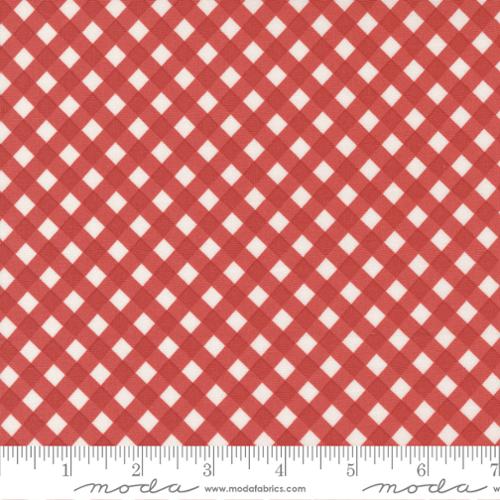 Moda Fabrics + Supplies Fabrics
