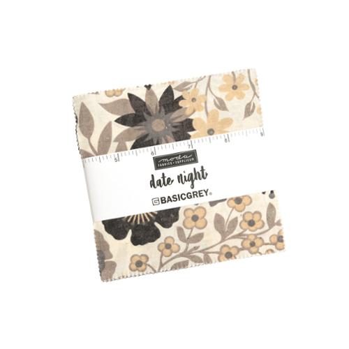 Moda Fabrics + Supplies Charm Packs - 5 in squares