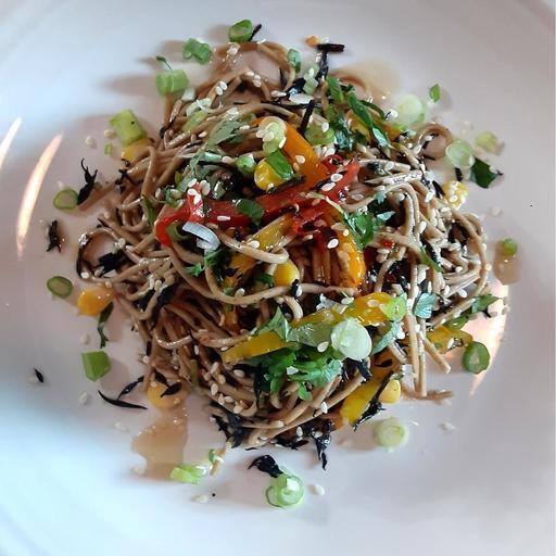 Modernmeal Buckwheat Noodle Salad with Sauteed Peppers