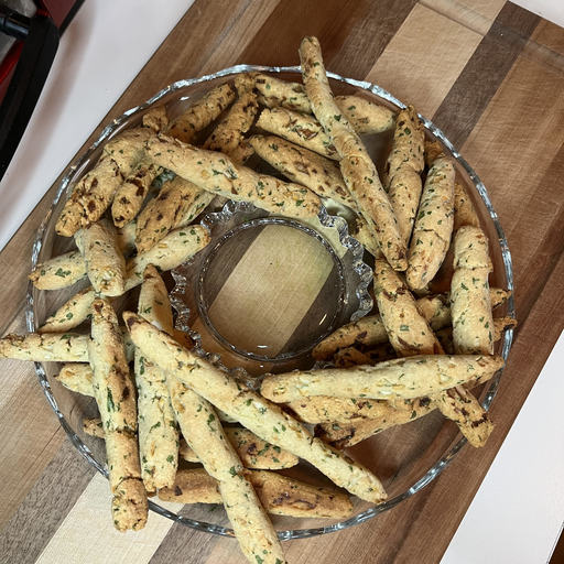 Modernmeal Cilantro-Onion Cracker Sticks