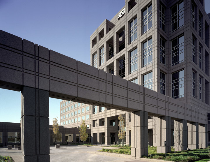 Adtran Corporate Headquarters, Phase IV | Huntsville, AL | Gate Precast