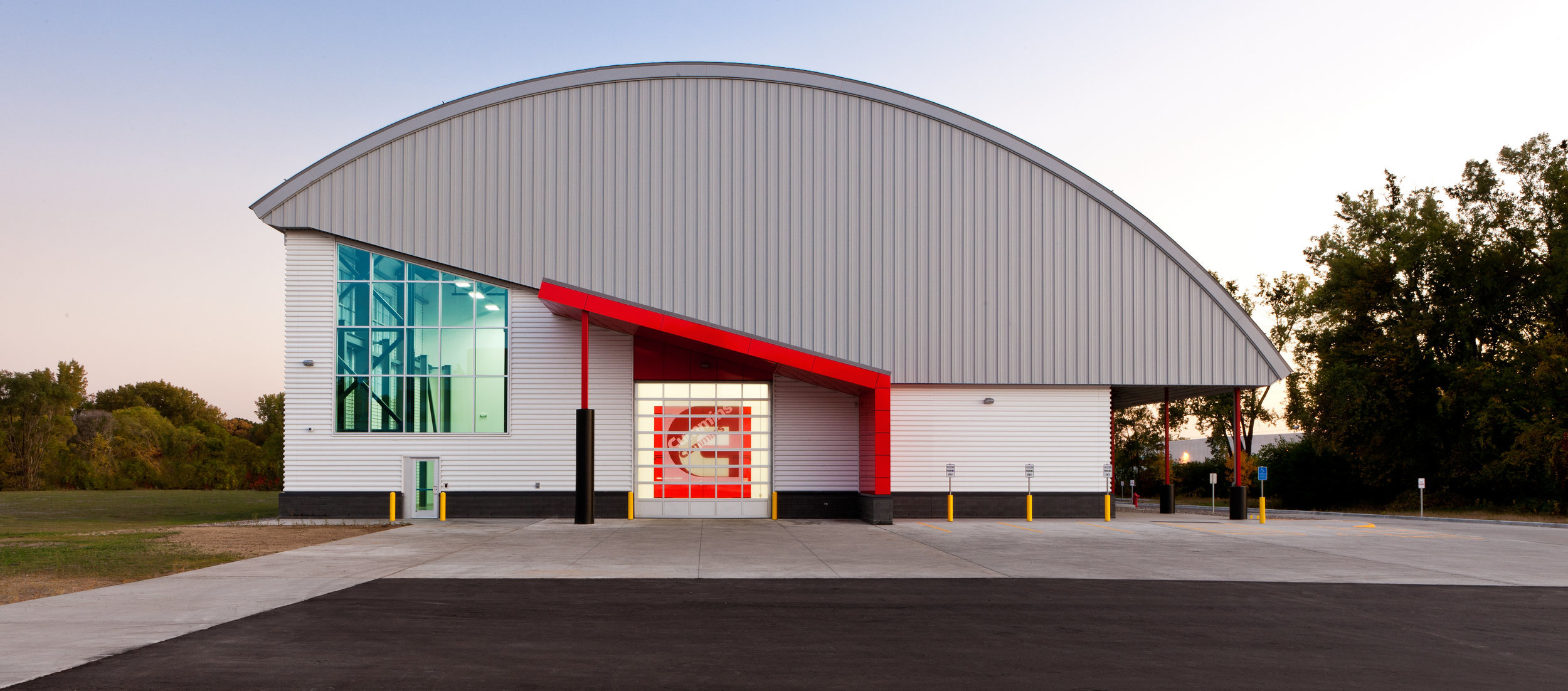 Cummins | Fridley, MN | HCM Architects