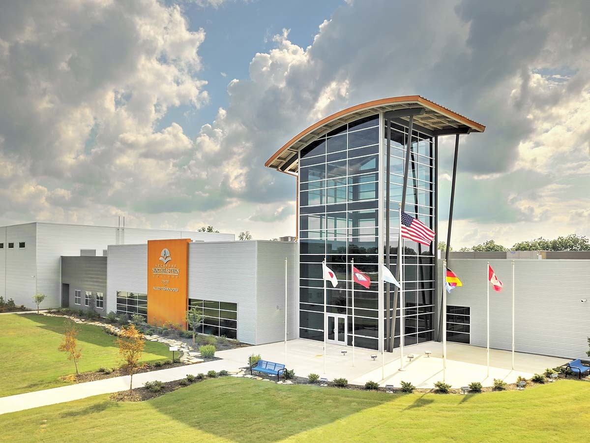 AR Northeastern College – Allied Technologies | Tubelite