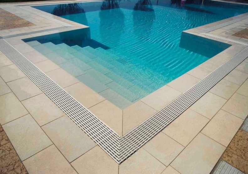 Pool Tiles, Montreal QC - Moruzzi