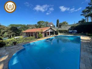 Maravilhosa chácara em Mairinque - AJ Rodrigues Negócios Imobiliários