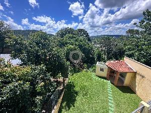 Aluga-se Apartamento térreo - AJ Rodrigues Negócios Imobiliários