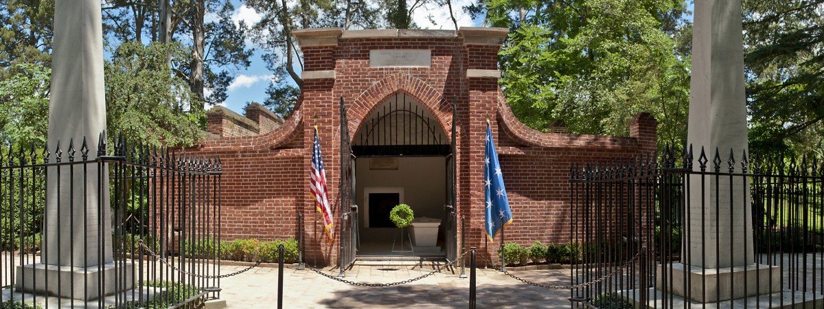 Washington's Tomb (United States Capitol) - Alchetron, the free social ...