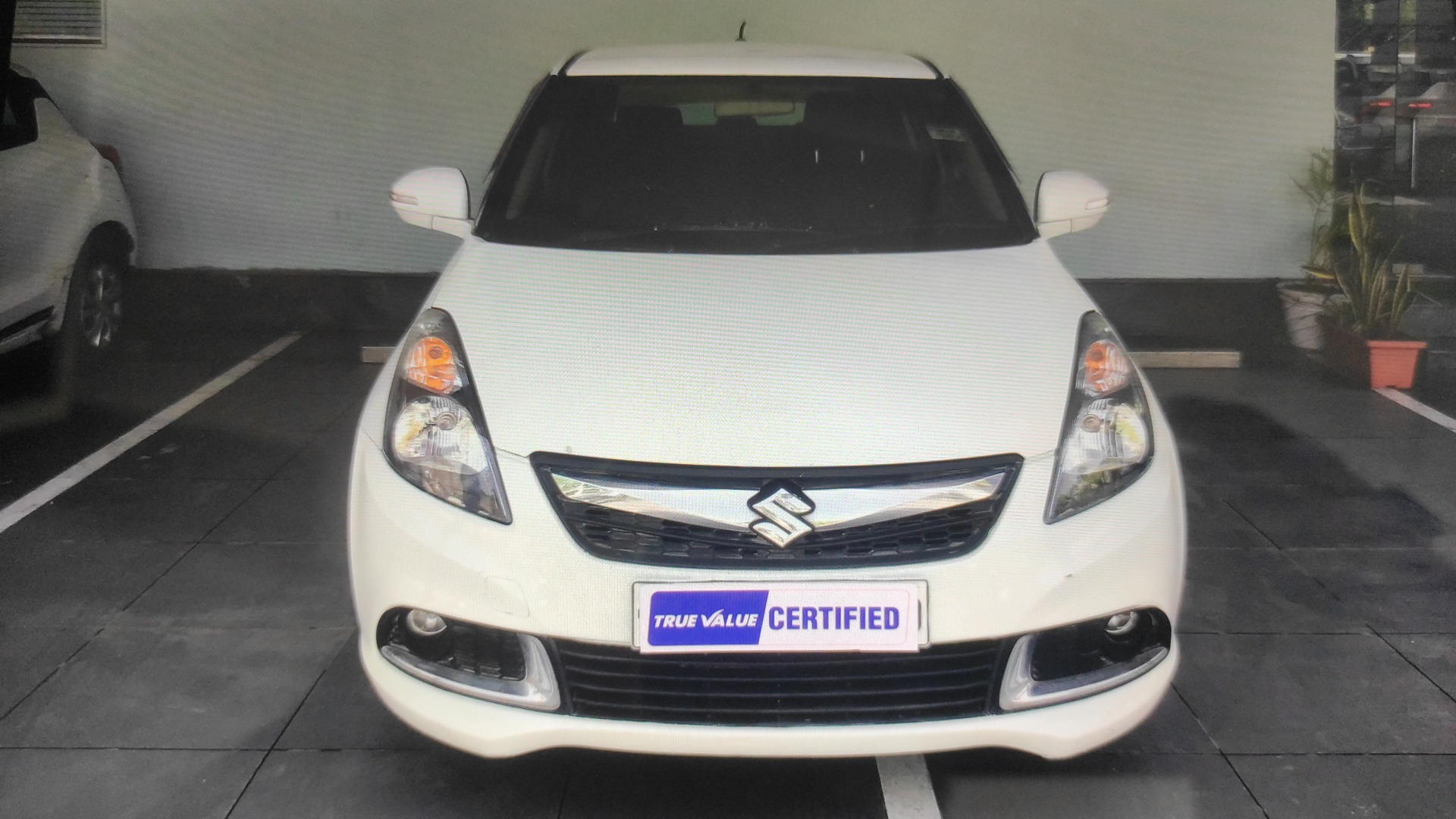 Buy Used/ Second Hand Cars in Lucknow online - True Value