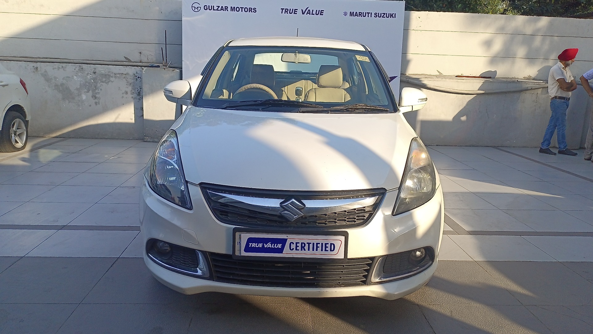 Used Maruti Suzuki Swift Dzire- Second Hand Swift Dzire Cars in India ...