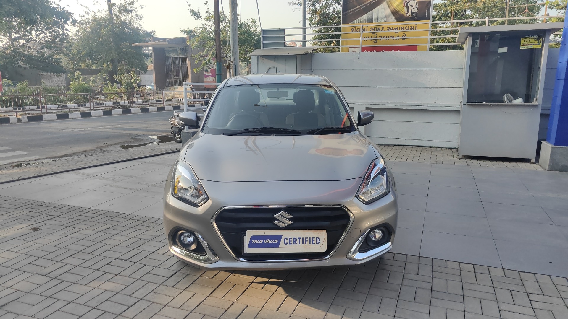 Used Maruti Suzuki Dzire- Second Hand Dzire Cars in India Online ...