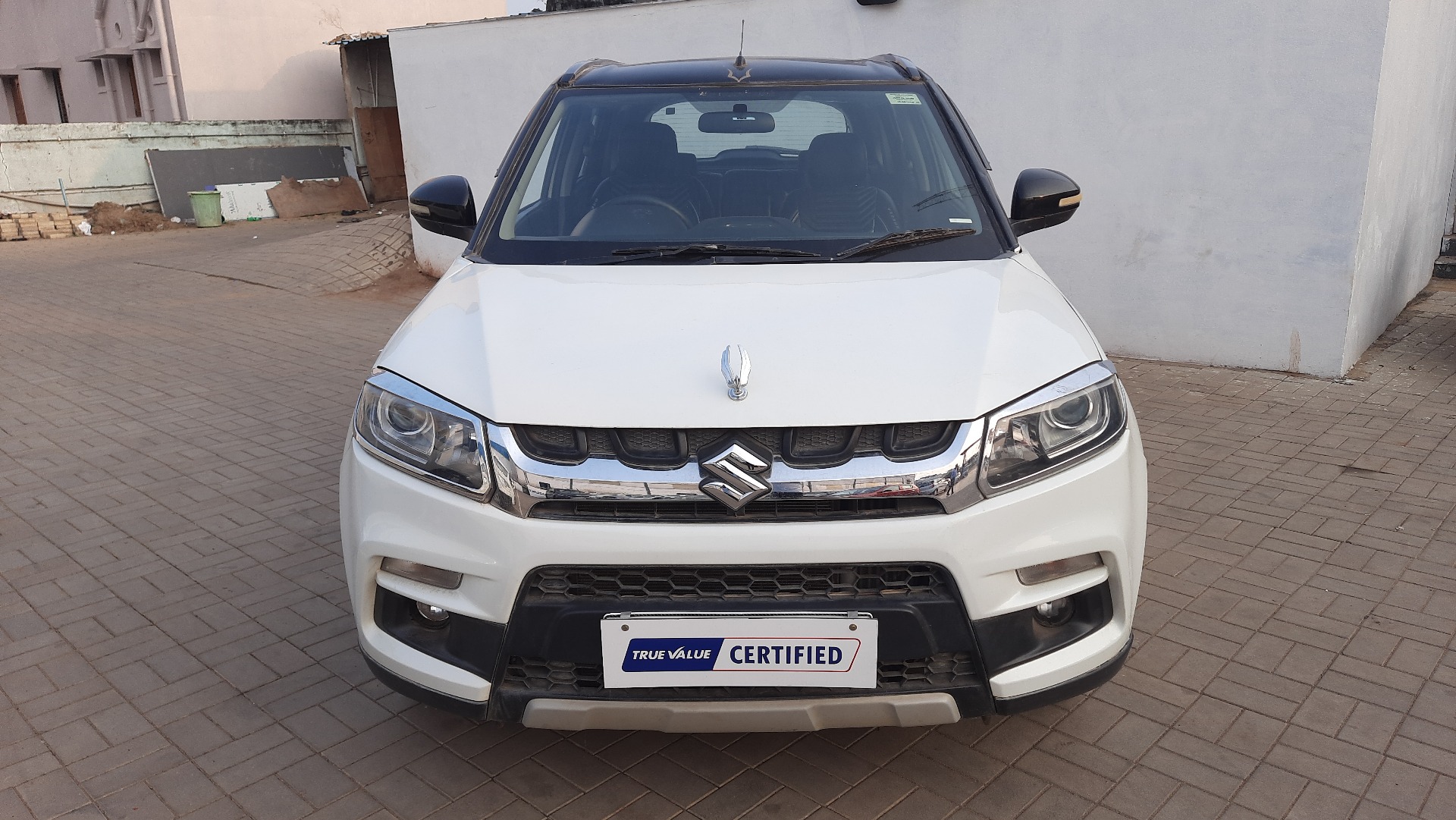 6 months warranty 3 free service