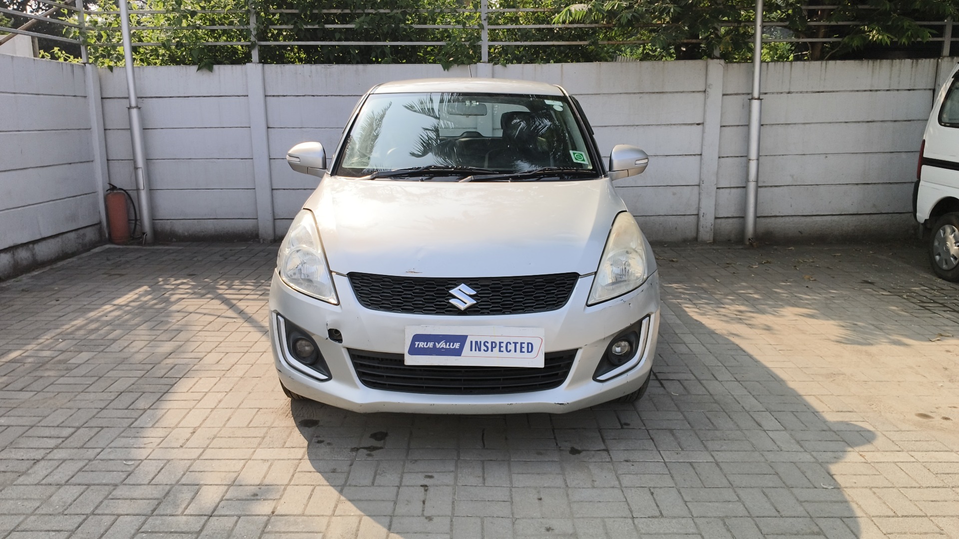 Used Maruti Suzuki Swift in Pune - Second Hand Maruti Suzuki Swift in ...