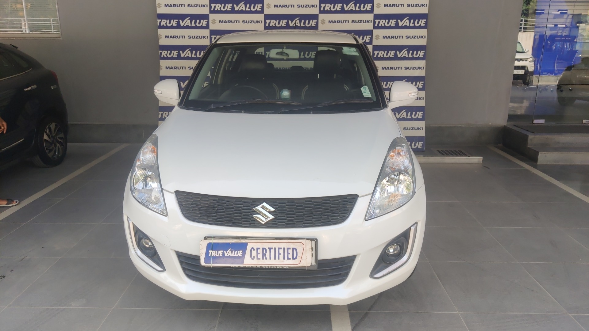 Buy Used/second hand Swift Cars in New Delhi - True Value
