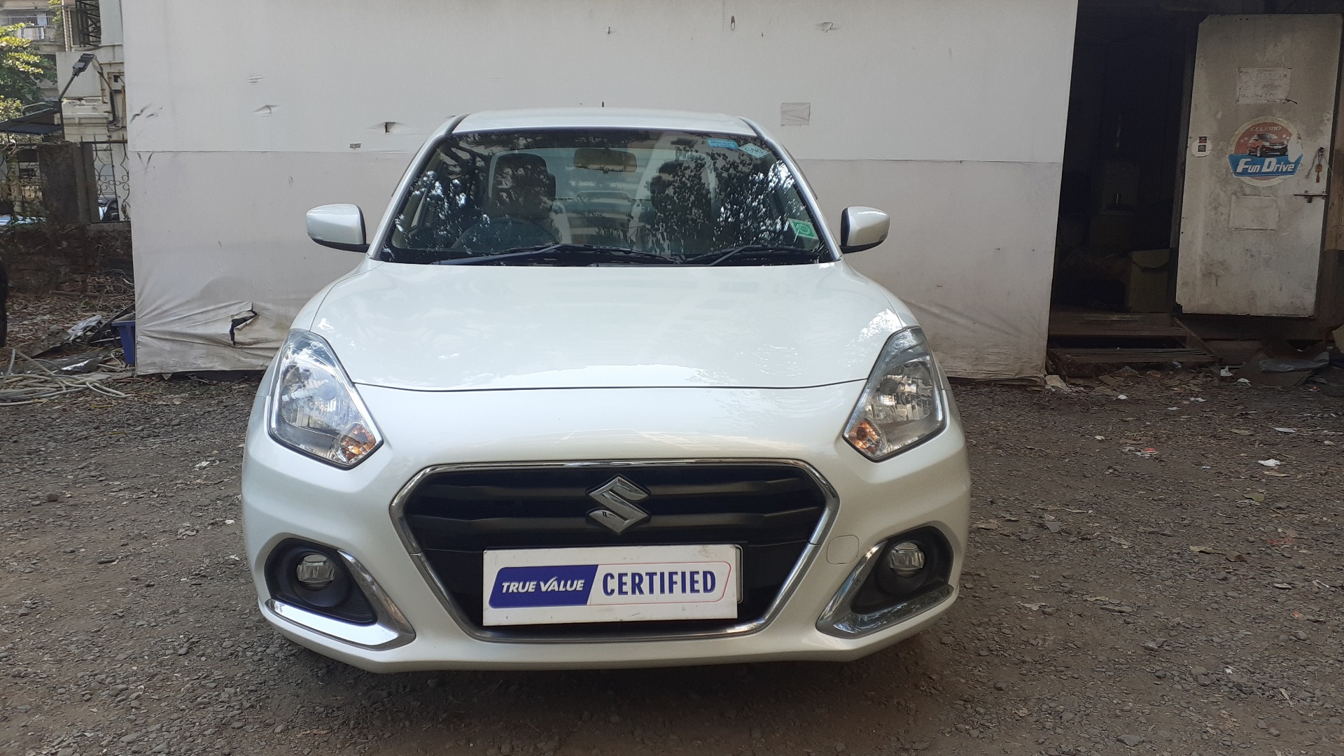 Buy Used Sedan Cars - Second Hand Sedan Cars for Sale Online in India ...