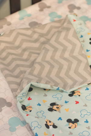 How to Make a Baby Blanket: 10 Baby Blanket Patterns for Sewing ...