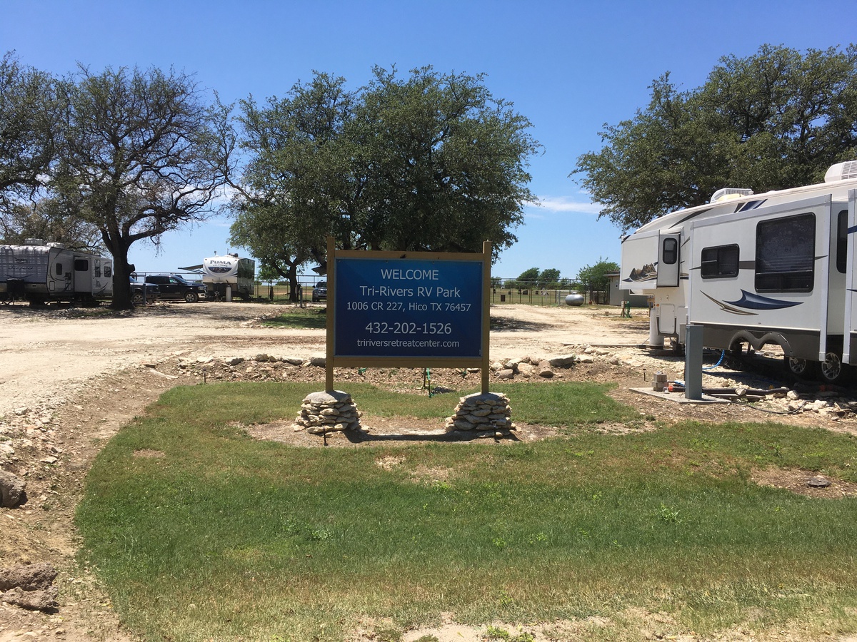 Tri-Rivers Retreat Center & RV Park - Photos - RV Park