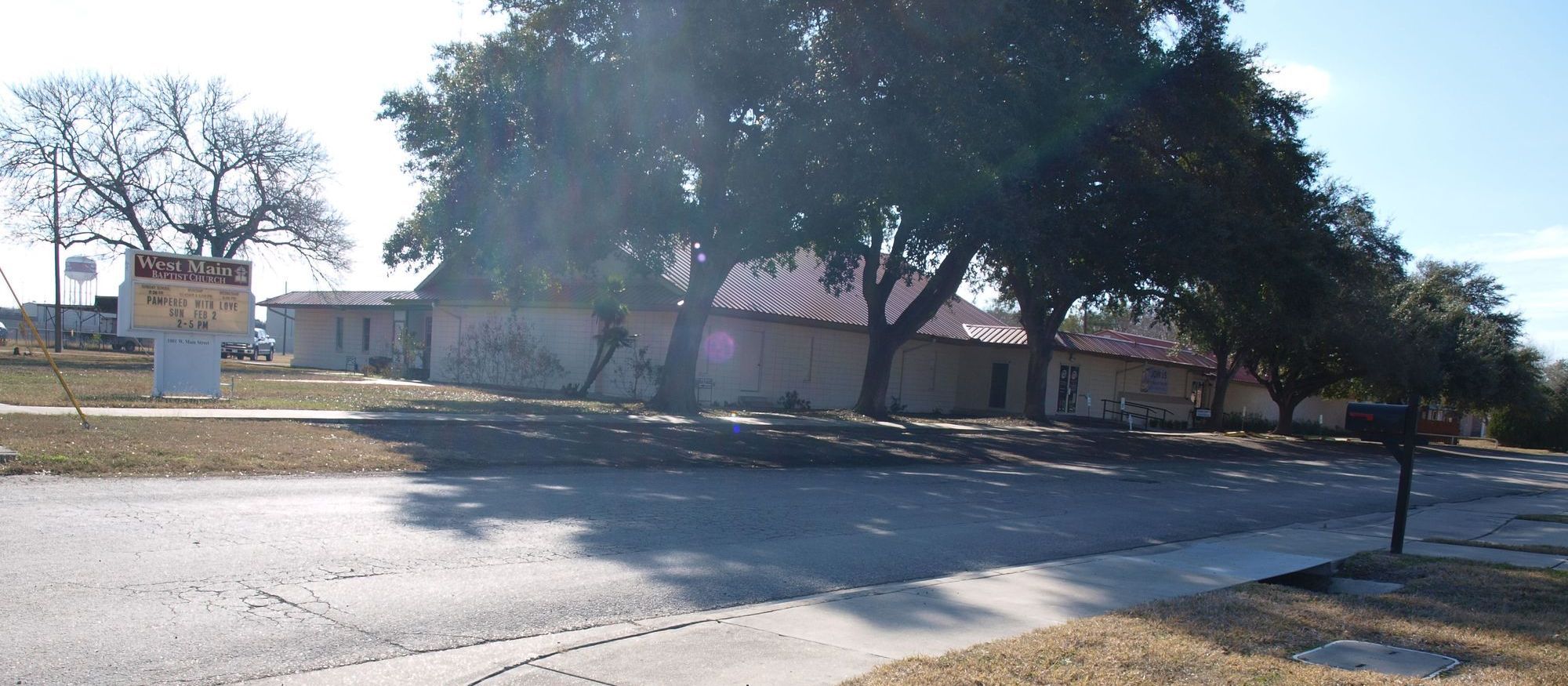 West Main Baptist Church - Alice Texas